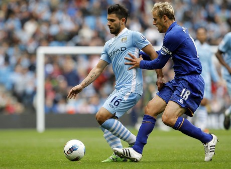 Manchester City V Everton - 24 Sep 2011 Stock Pictures, Editorial ...