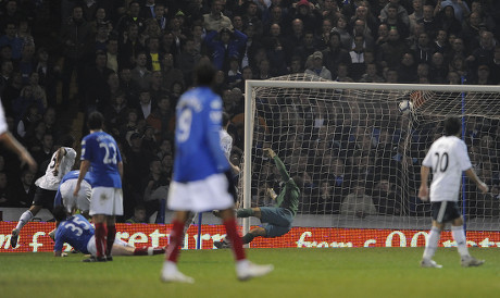 __COUNT__ Portsmouth V Chelsea - 26 Sep 2009 Stock Pictures, Editorial ...