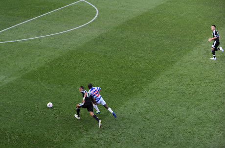 Jose Bosingwa Chelsea Fouls Shaun Wright Editorial Stock Photo - Stock ...