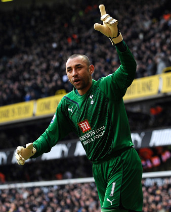 Tottenham Hotspur Goalkeeper Heurelho Gomes Celebrates Editorial Stock ...