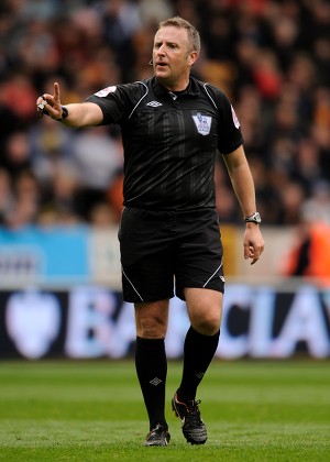 Referee Jonathan Moss United Kingdom Wolverhampton Editorial Stock ...