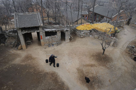 Changzhi, Shanxi province, China - Feb 2009 Stock Pictures, Editorial ...