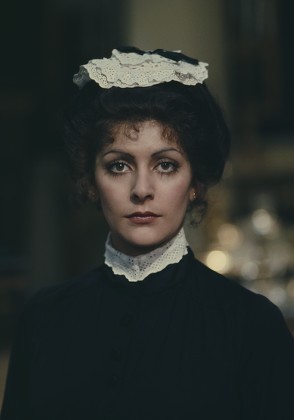 'Raffles' TV Series - 01 Apr 1977 Stock Pictures, Editorial Images and ...