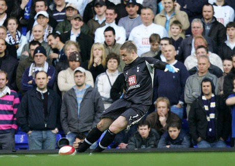 Paul Robinson Tottenham Hotspur Takes Goal Editorial Stock Photo ...