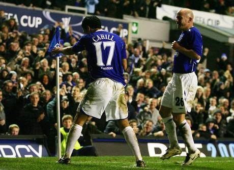 Tim Cahill Everton Celebrates Scoring Opening Editorial Stock Photo ...