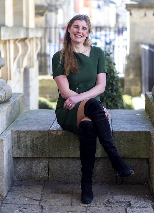Yorkshire Shepherdess Farmer Writer Amanda Owen Editorial Stock Photo ...
