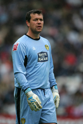 Neil Sullivan Leeds United Editorial Stock Photo - Stock Image ...