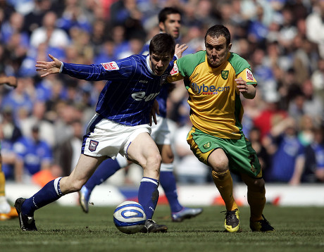 Matthew Pattison Norwich City Stands Dejected Editorial Stock Photo ...