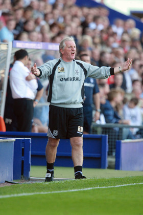 Tranmere Rovers Manager Ronnie Moore Editorial Stock Photo - Stock ...