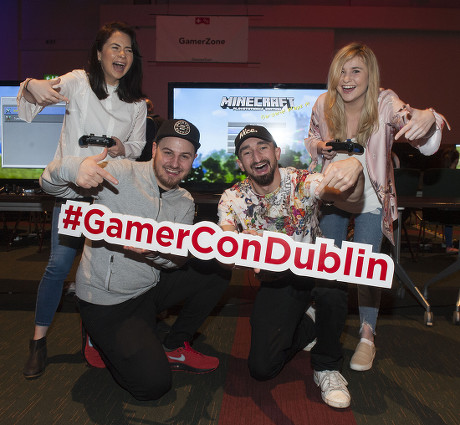 International Youtube Stars Little Carly Little Editorial Stock Photo ...