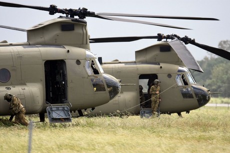 Australian Army Ch47f Chinook Heavylift Helicopters Editorial Stock ...