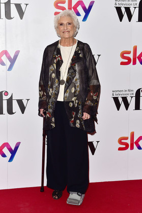 obituary - tv producer beryl vertue dies Stock Photos (Exclusive ...