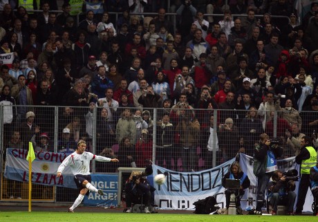 Englands David Beckham Takes Corner Editorial Stock Photo - Stock Image ...