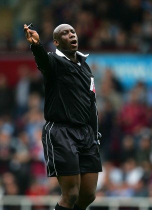 Referee Uriah Rennie Editorial Stock Photo - Stock Image | Shutterstock
