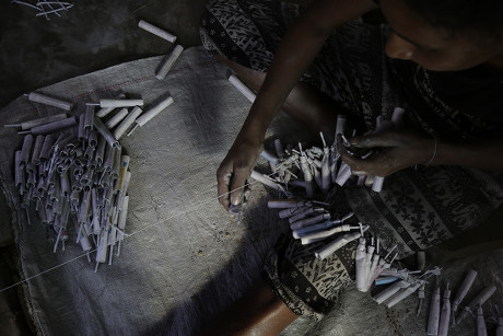 Sri Lankan Worker Ties Wicks Firecrackers Editorial Stock Photo - Stock ...