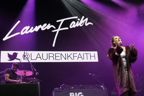 imágenes de Lauren Faith in concert at Manchester Arena, Manchester, UK ...