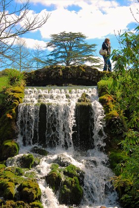 Cascade Spring Sunshine Bridehead House Little Editorial Stock Photo ...
