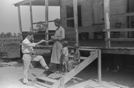 55 Poor farmers' family Stock Pictures, Editorial Images and Stock ...