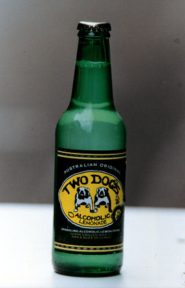 Bottle Two Dogs Alcoholic Lemonadealcopop Editorial Stock Photo - Stock ...