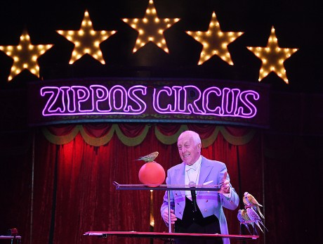 Ringmaster Norman Barrett Performs His Budgies Editorial Stock Photo ...
