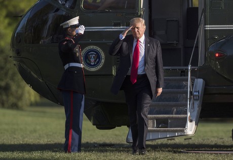 61 American us u s president salute saluting hand gesture marine one 1 ...