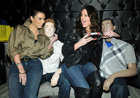 __COUNT__ Kim and Khloe Kardashian and Maria Menounos Party with the ...
