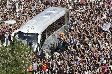 Bus Real Madrid Arrives Santiago Bernabeu Editorial Stock Photo - Stock ...