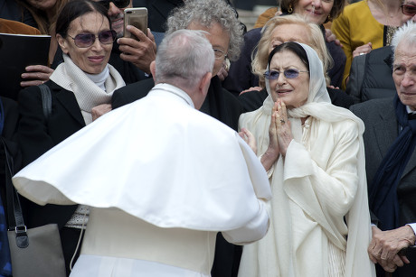 Pope Francis Greets Former Italian Ballet Editorial Stock Photo - Stock ...