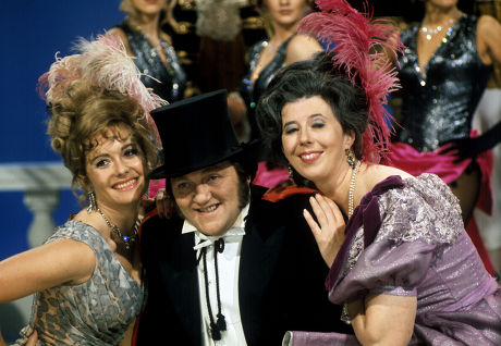 obituary - english character actress damaris hayman Fotos stock de ...