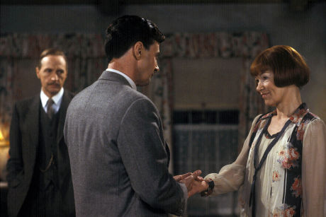Strange Interlude Tv 1988 Edward Petherbridge Editorial Stock Photo ...
