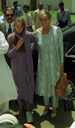 Princess Diana Jemima Khan Arriving Lahore Editorial Stock Photo ...
