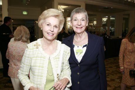 Chardee Trainer Jimmy Galanos Gayle Wilson Editorial Stock Photo ...