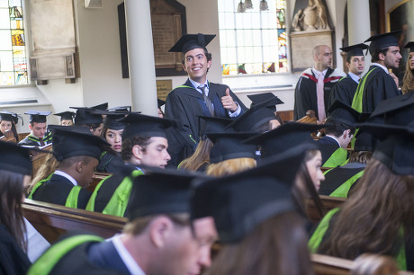 Regents University Londongraduation Ceremony Students Graduate ...