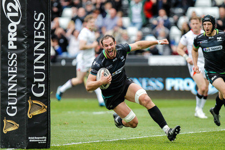 Ospreys Second Row Tyler Ardron Scores Editorial Stock Photo - Stock ...