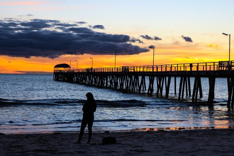 37 Henley beach pier Stock Pictures, Editorial Images and Stock Photos ...