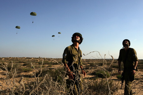 Israeli Army Paratroopers Take Part Training Editorial Stock Photo ...