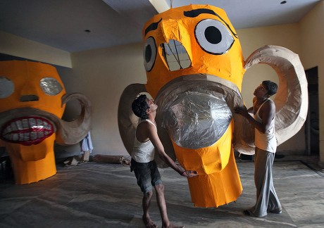 Indian Artists Move Unfinished Effigy Demon Editorial Stock Photo ...