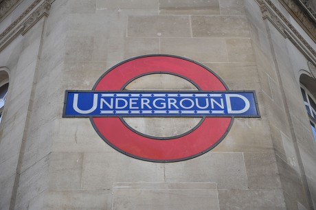 Classic London Underground Sign Editorial Stock Photo - Stock Image ...