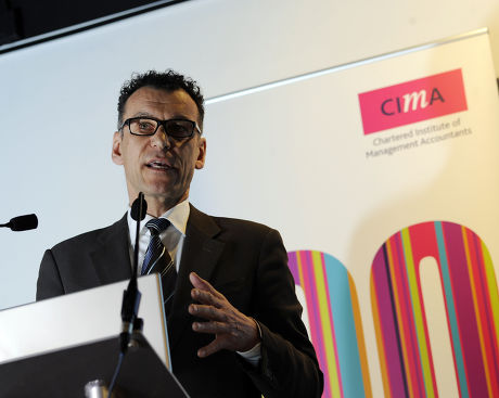 Bent Flyvbjerg speaking at the CIMA Anthony Howitt Lecture 2009, County ...