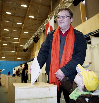 Hans Enoksen Leader Greenlands Scoial Democraticconservative Editorial ...