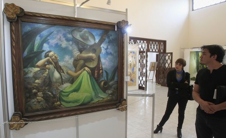 People View Painting Serenata Poco Poquito Editorial Stock Photo ...