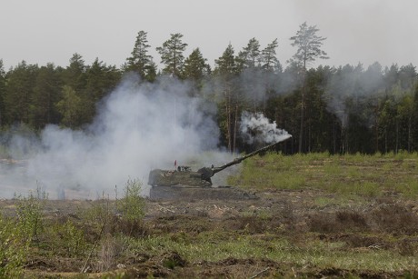 Germans Army Bundeswehr Armoured Howitzer 2000 Editorial Stock Photo ...