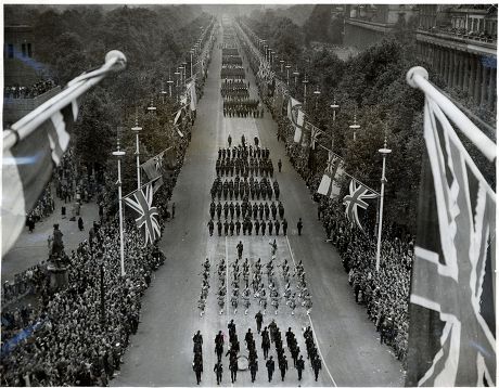 750 Forties world war ii two 2 ww2 Stock Pictures, Editorial Images and ...
