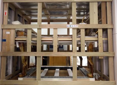 View King Tutankhamuns Funerary Bed Wooden Editorial Stock Photo ...