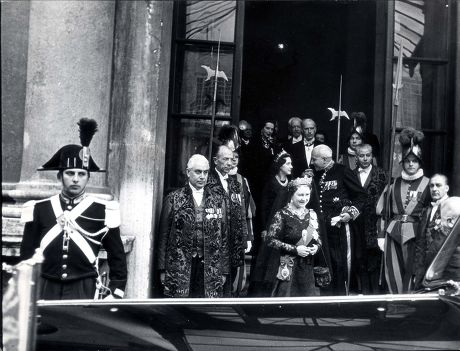 500 1950s pope Stock Pictures, Editorial Images and Stock Photos ...