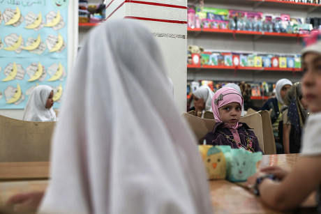 Syrian Girls Prepare Read Azkar Reciting Editorial Stock Photo - Stock ...