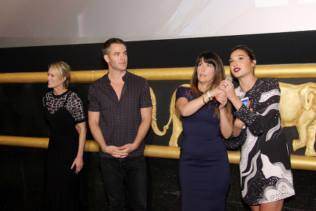 Warner Bros. Pictures Presents the New York 'Wonder Woman' Fan ...