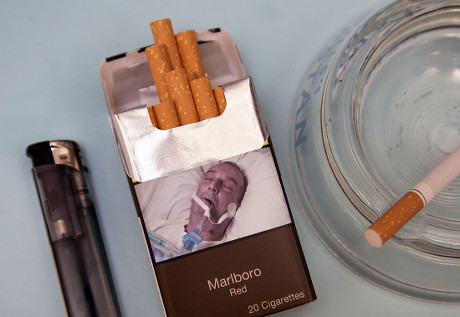 500 Cigarette packet Stock Pictures, Editorial Images and Stock Photos ...