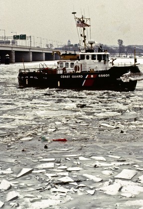 Uscgc Capstan Based Out Phiadelphia 65 Editorial Stock Photo - Stock ...