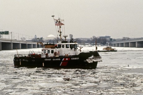 Uscgc Capstan Based Out Phiadelphia 65 Editorial Stock Photo - Stock ...